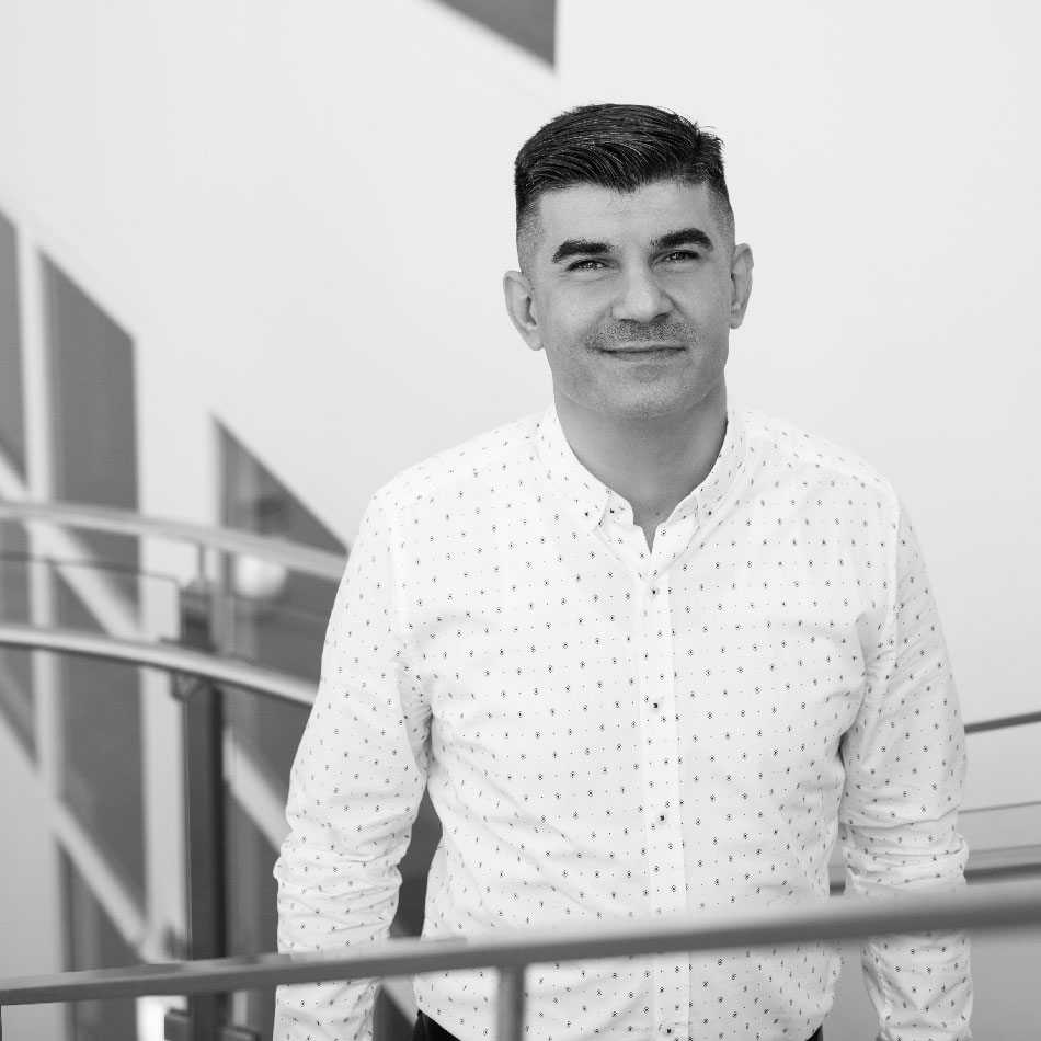 ali – Brooks Corning